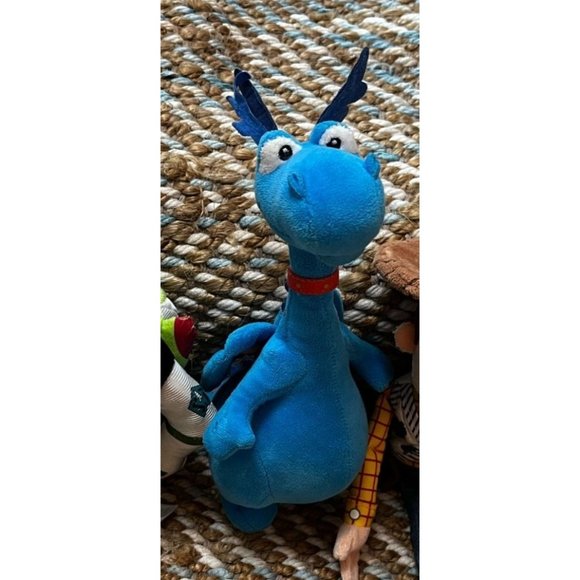 Disney | Toys | Disneys Doc Mcstuffins Plush Stuffy And Hallie 8 Toys ...